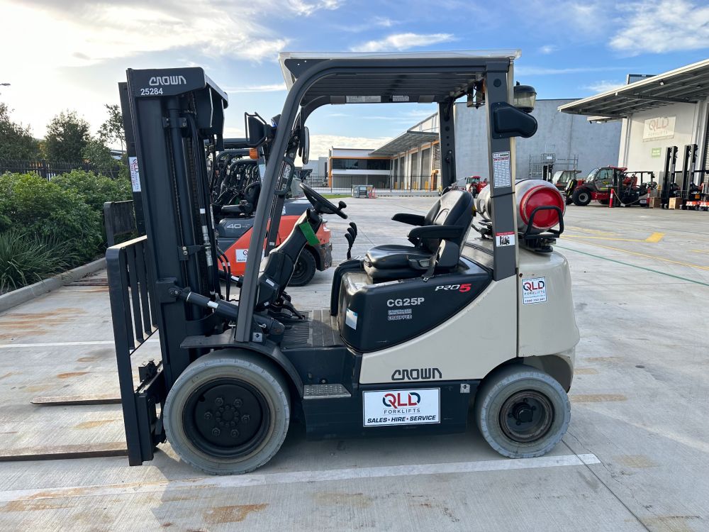 Crown CG25P - Queensland Forklifts