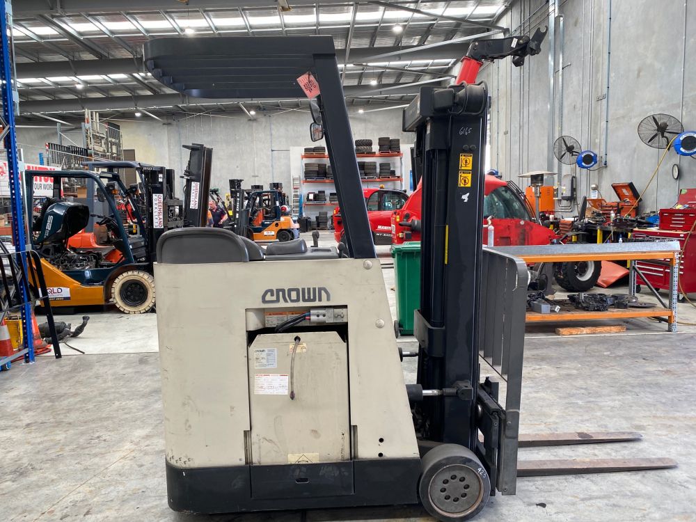 Crown rc forklift - likevery