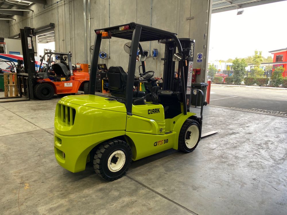 Clark GTS30 - Queensland Forklifts