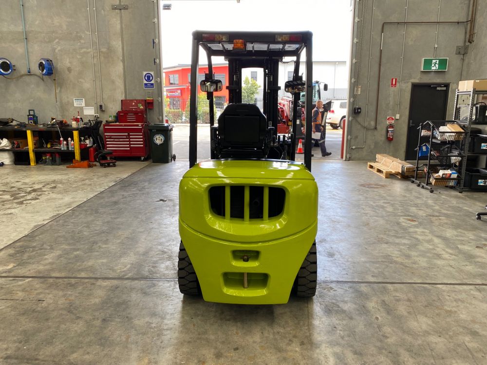 Clark GTS30 - Queensland Forklifts