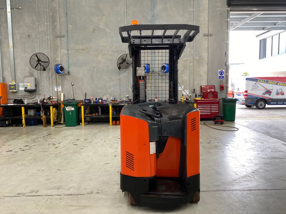 Raymond DR32TT - Queensland Forklifts