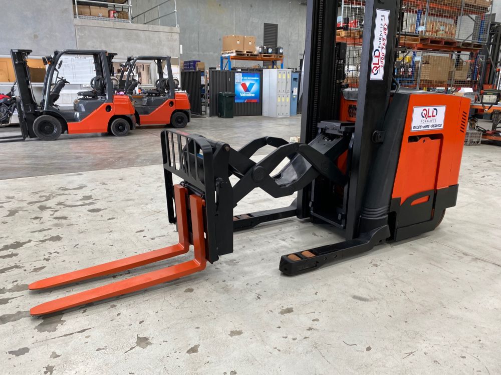 Raymond DR32TT - Queensland Forklifts