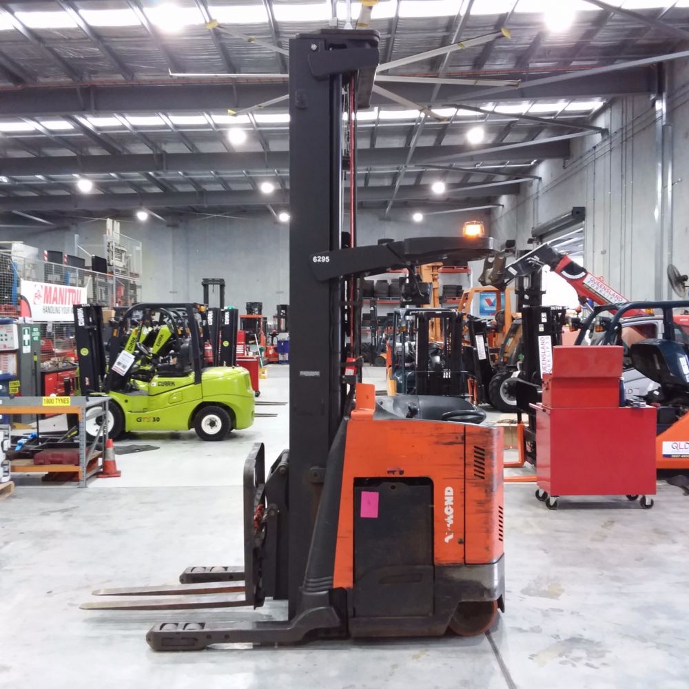 Raymond DR32TT - Queensland Forklifts